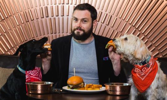Restaurant offers free ‘Quarter Hounder’ to dogs | Catering Today