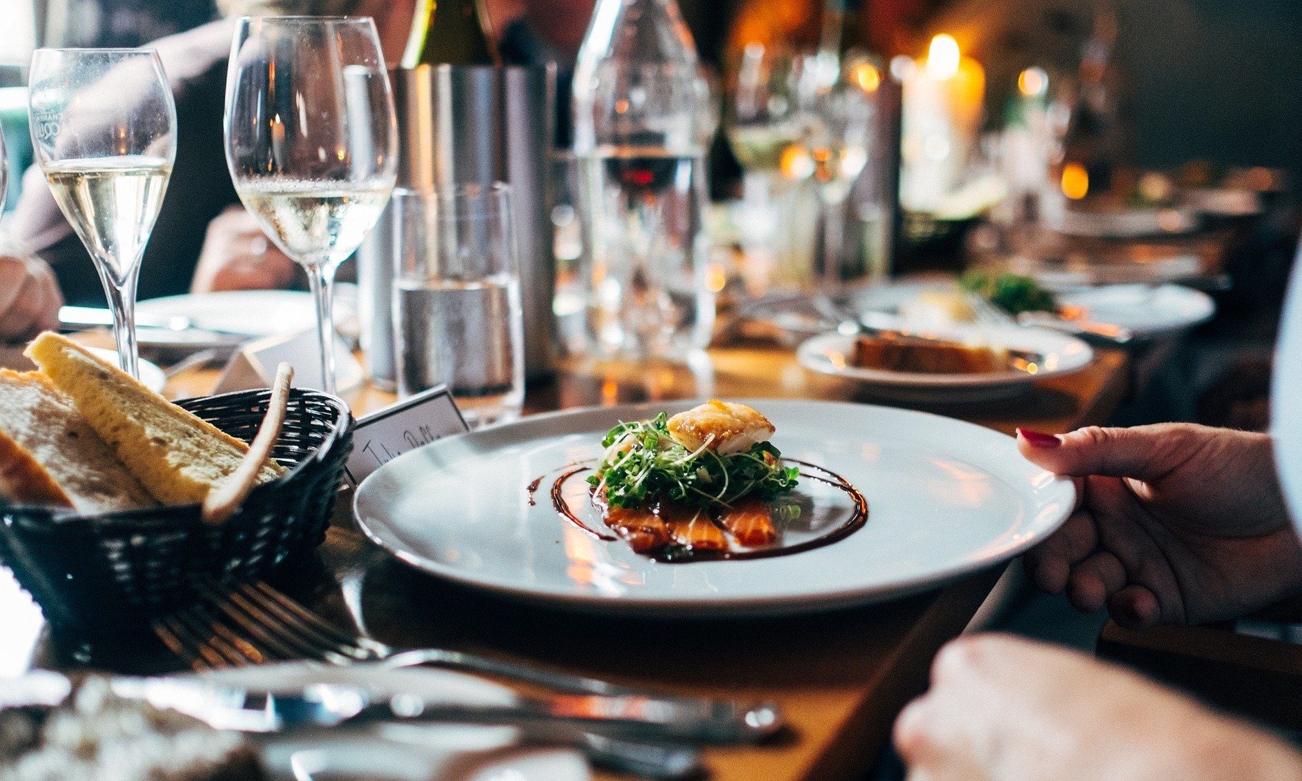 9 Steps to Learn in Launching a Catering Business - Our Guide ...