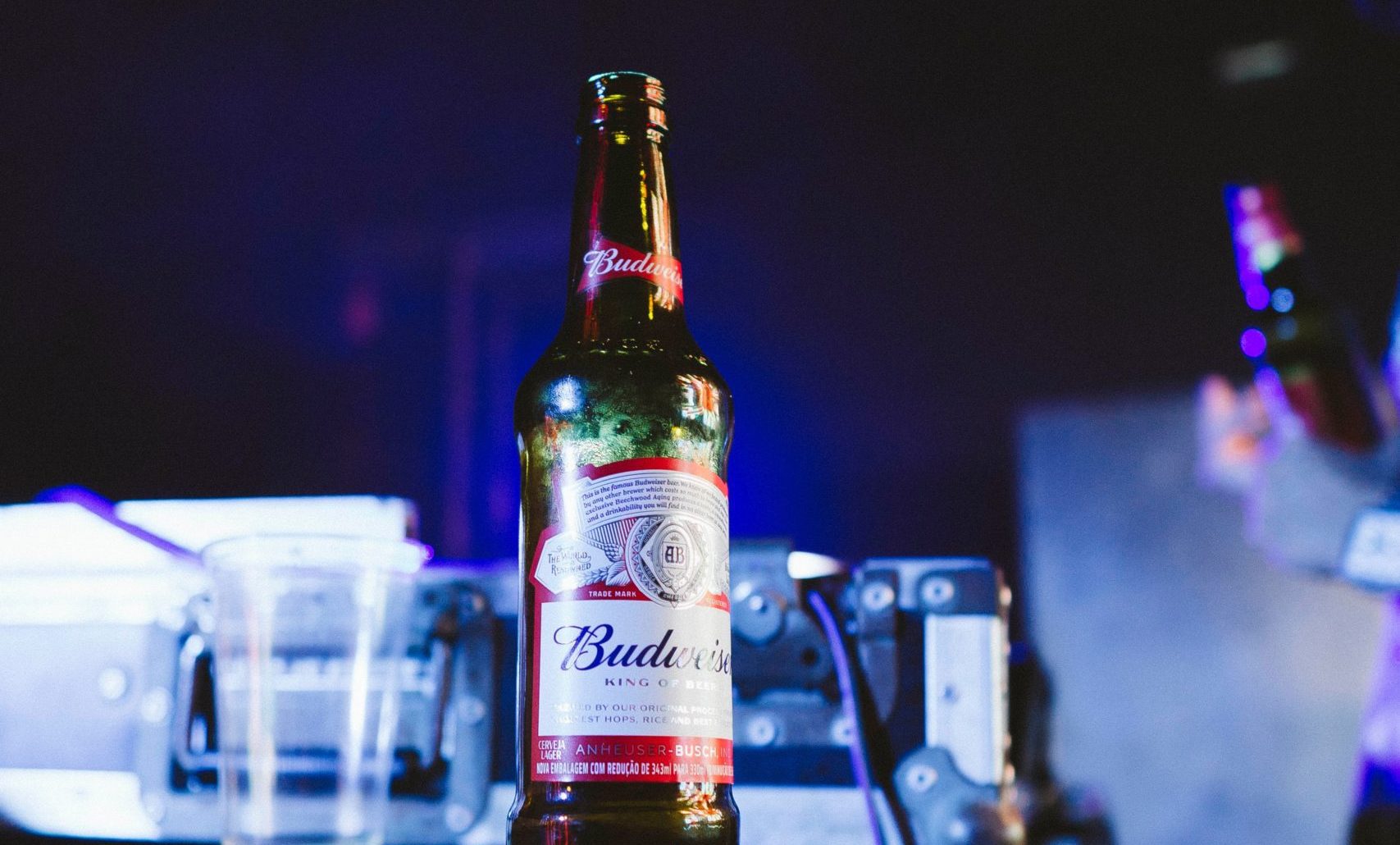 GMB warns of ‘summer beer drought’ as brewery workers support strike ...