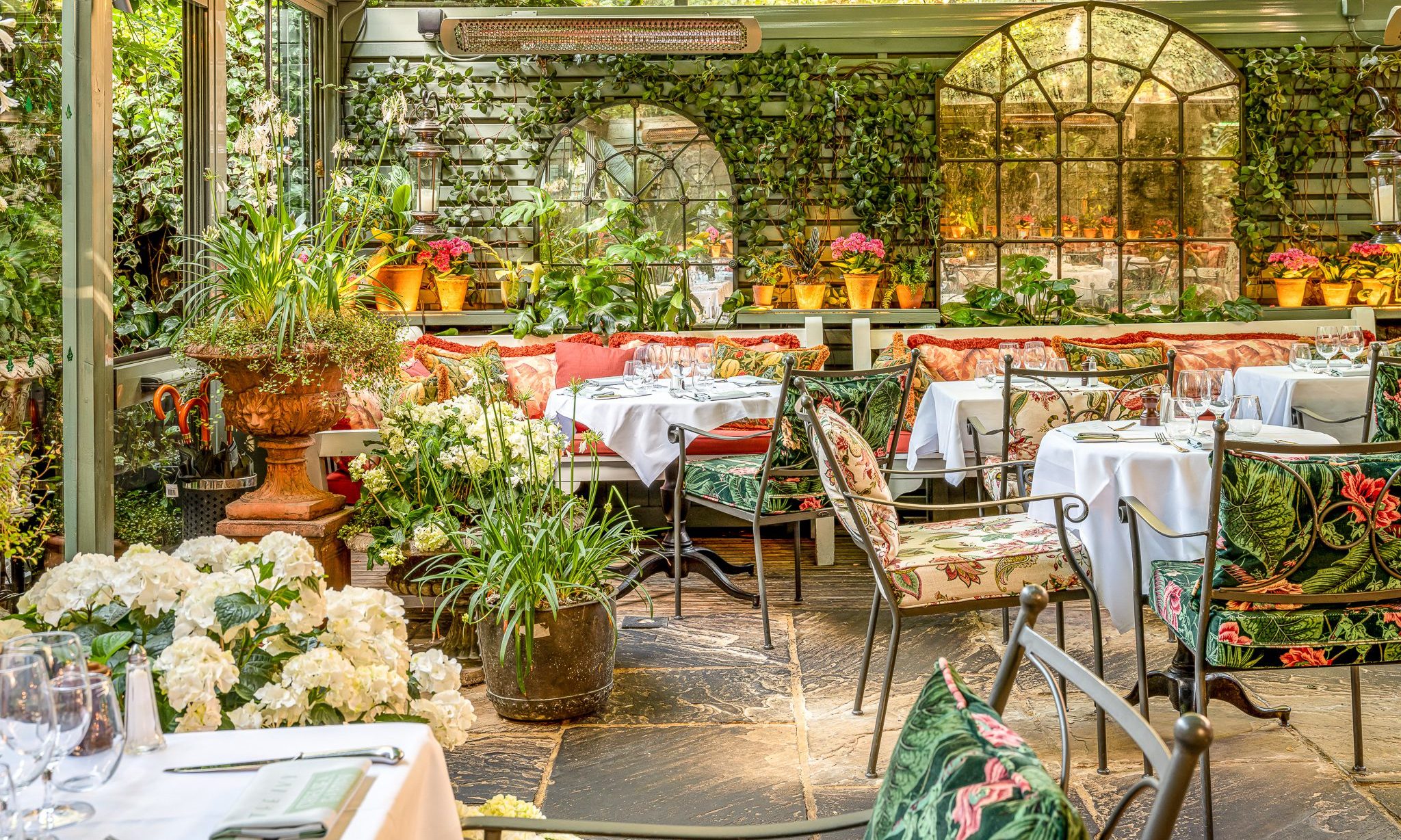 Ivy Collection cuts employee tips after minimum wage increase ...