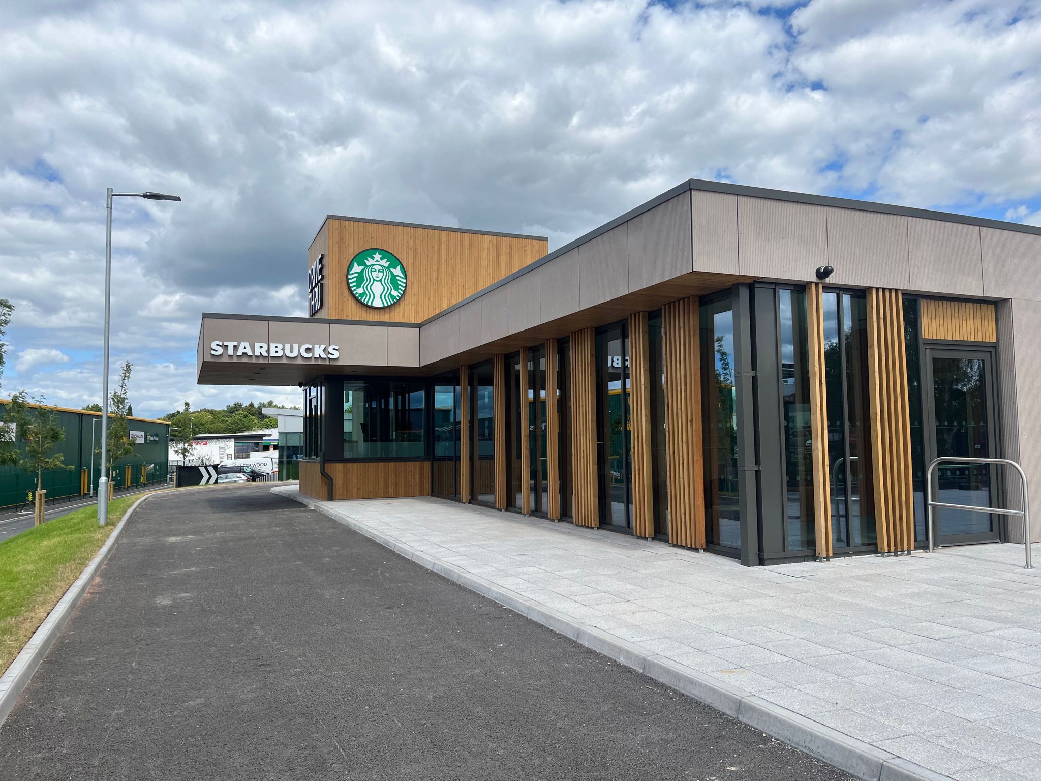 23.5 Degrees opens 100th Starbucks location - Catering Today